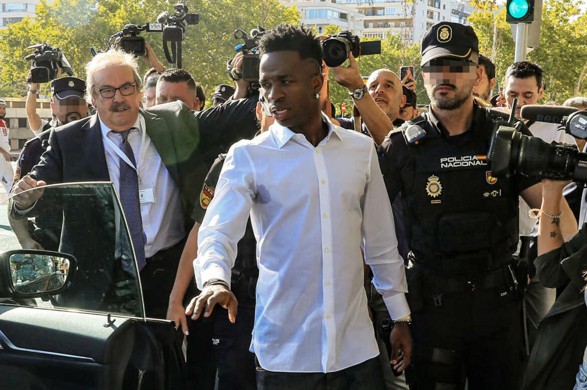 Vinicius declarará ante la jueza el 23 de enero por insultos racistas ...