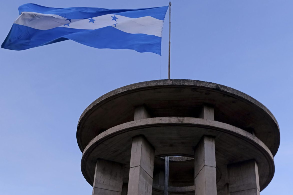 Honduras registra 14 muertes por tos ferina en 2026, un 75 % más que en ...