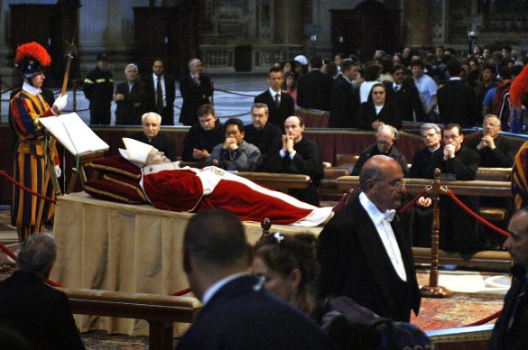 El Vaticano conmemora a Juan Pablo II veinte años después de su muerte ...