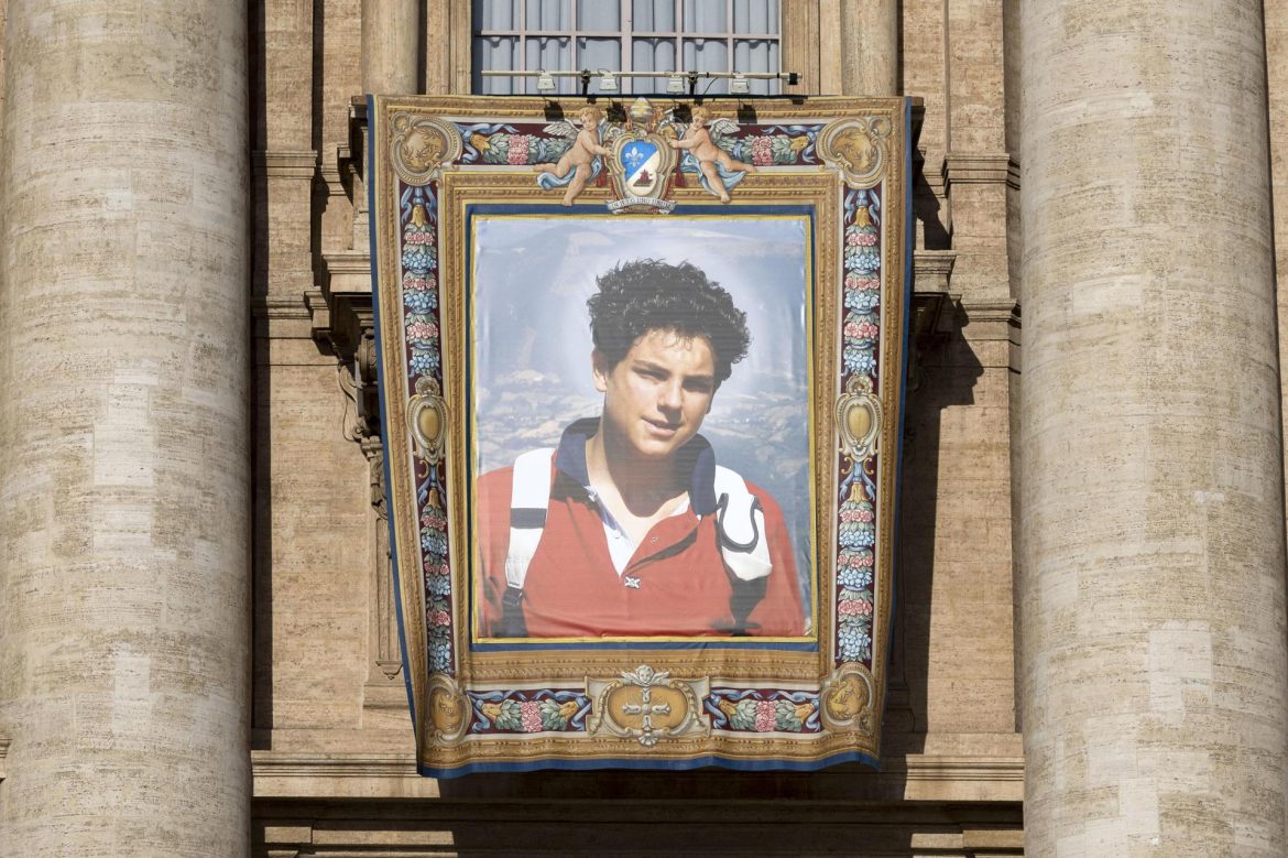 Carlo Acutis ya es el primer santo milenial - Diario1